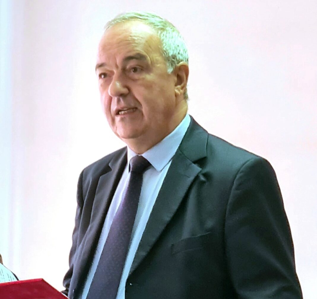 Bomba ecologică de pe strada Orizontului din Deva, „conservată” de ...